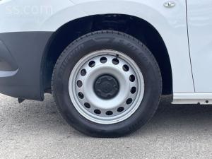Balts Toyota Proace 2021 Rīga, ar dzinēja tilpumu 1.50 L un nobraukumu 136 tūkst. km par 13990 €, foto 16 vietnē AUTOMOTO.COM.LV