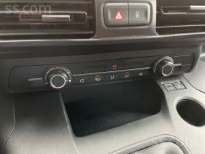 Balts Toyota Proace 2021 Rīga, ar dzinēja tilpumu 1.50 L un nobraukumu 136 tūkst. km par 13990 €, foto 27 vietnē AUTOMOTO.COM.LV