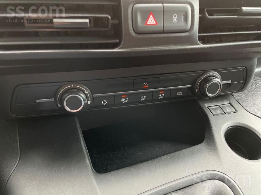 Balts Toyota Proace 2021 Rīga, ar dzinēja tilpumu 1.50 L un nobraukumu 136 tūkst. km par 13990 €, foto 27 vietnē AUTOMOTO.COM.LV