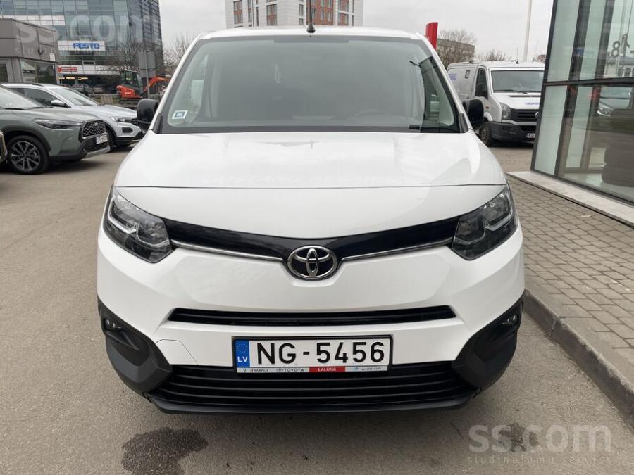 Balts Toyota Proace 2022 Rīga, ar dzinēja tilpumu 1.50 L un nobraukumu 115 tūkst. km par 14900 €, foto 8 vietnē AUTOMOTO.COM.LV