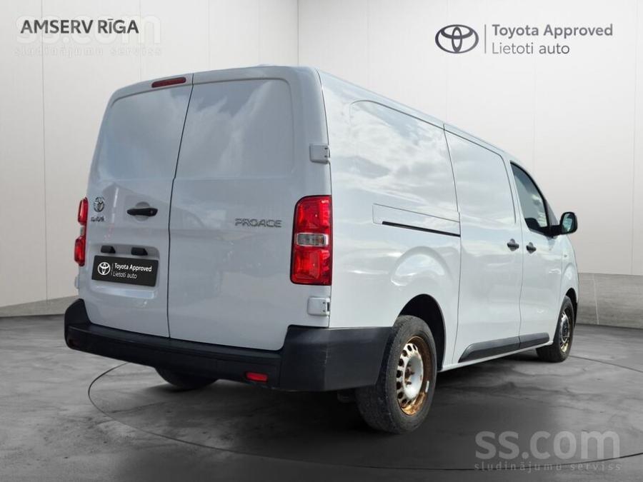 Balts Toyota Proace 2022 Rīga, ar dzinēja tilpumu 2.00 L un nobraukumu 154 tūkst. km par 14700 €, foto 3 vietnē AUTOMOTO.COM.LV