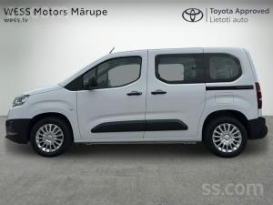 Balts Toyota Proace 2022 Rīga, ar dzinēja tilpumu 1.20 L un nobraukumu 70 tūkst. km par 13990 €, foto 4 vietnē AUTOMOTO.COM.LV