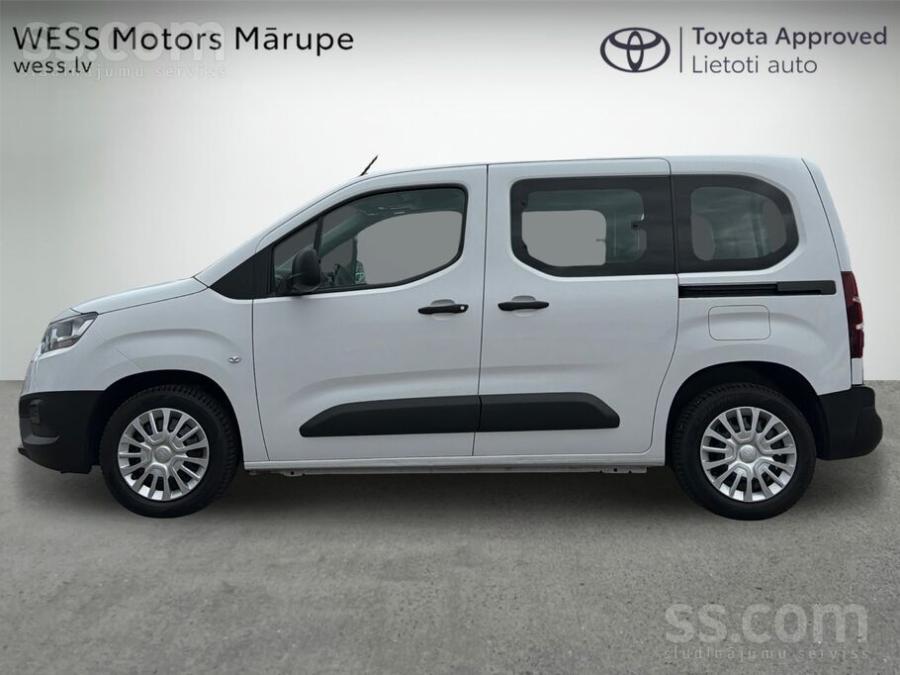 Balts Toyota Proace 2022 Rīga, ar dzinēja tilpumu 1.20 L un nobraukumu 70 tūkst. km par 13990 €, foto 4 vietnē AUTOMOTO.COM.LV