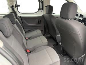 Balts Toyota Proace 2022 Rīga, ar dzinēja tilpumu 1.20 L un nobraukumu 70 tūkst. km par 13990 €, foto 8 vietnē AUTOMOTO.COM.LV