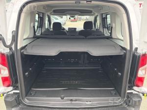 Balts Toyota Proace 2022 Rīga, ar dzinēja tilpumu 1.20 L un nobraukumu 70 tūkst. km par 13990 €, foto 11 vietnē AUTOMOTO.COM.LV