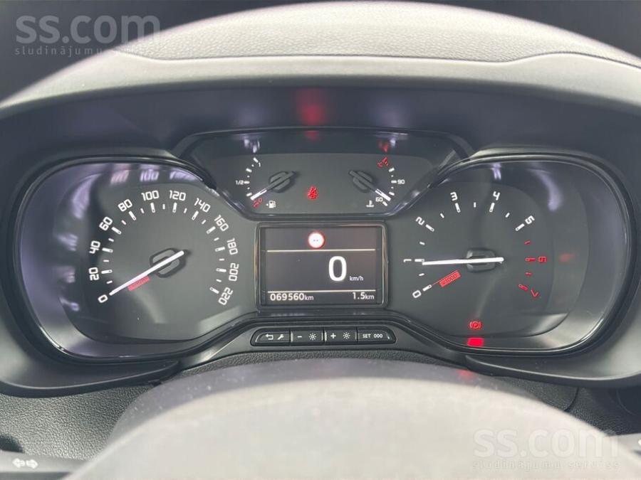 Balts Toyota Proace 2022 Rīga, ar dzinēja tilpumu 1.20 L un nobraukumu 70 tūkst. km par 13990 €, foto 14 vietnē AUTOMOTO.COM.LV