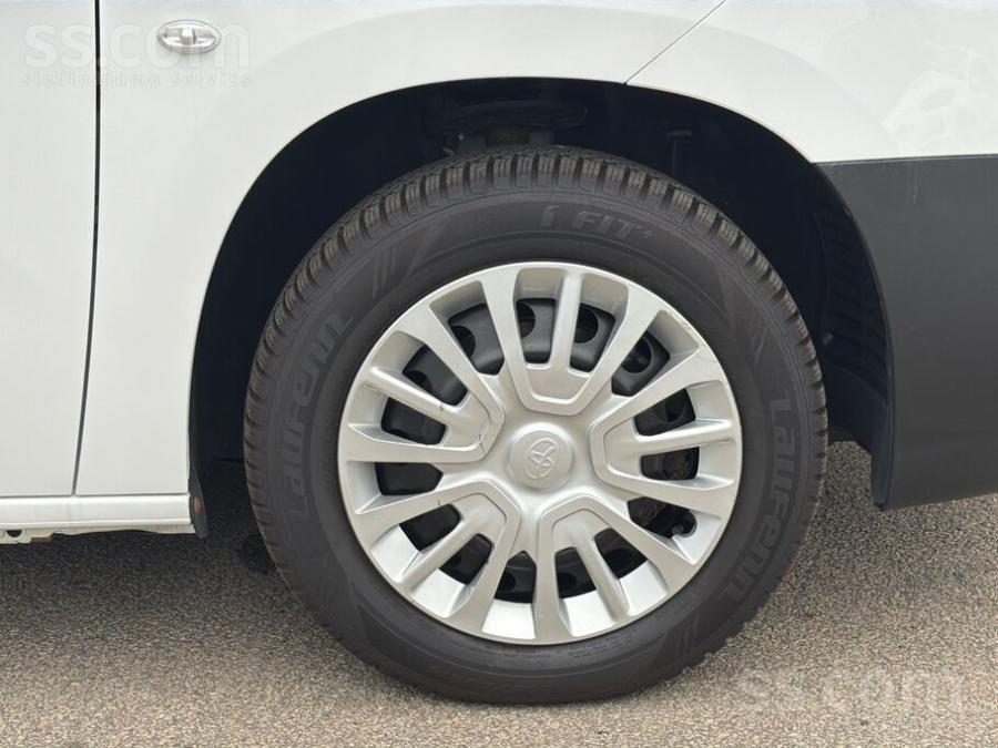 Balts Toyota Proace 2022 Rīga, ar dzinēja tilpumu 1.20 L un nobraukumu 70 tūkst. km par 13990 €, foto 16 vietnē AUTOMOTO.COM.LV