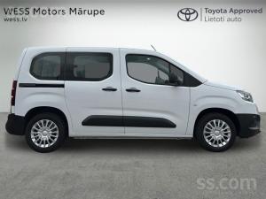 Balts Toyota Proace 2022 Rīga, ar dzinēja tilpumu 1.20 L un nobraukumu 70 tūkst. km par 13990 €, foto 17 vietnē AUTOMOTO.COM.LV