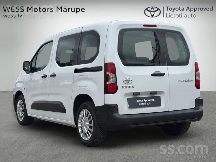 Balts Toyota Proace 2022 Rīga, ar dzinēja tilpumu 1.20 L un nobraukumu 70 tūkst. km par 13990 €, foto 18 vietnē AUTOMOTO.COM.LV