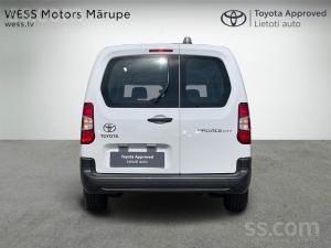 White Toyota Proace 2023 in Riga, with an engine capacity of 1.20 L and mileage of 104 thousand km for 13590 €, photo 5 on AUTOMOTO.COM.LV