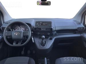 White Toyota Proace 2023 in Riga, with an engine capacity of 1.20 L and mileage of 104 thousand km for 13590 €, photo 9 on AUTOMOTO.COM.LV