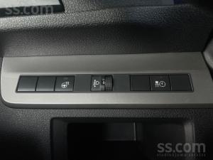 Balts Toyota Proace 2024 Rīga, ar dzinēja tilpumu 2.00 L un nobraukumu 7 tūkst. km par 35990 €, foto 24 vietnē AUTOMOTO.COM.LV