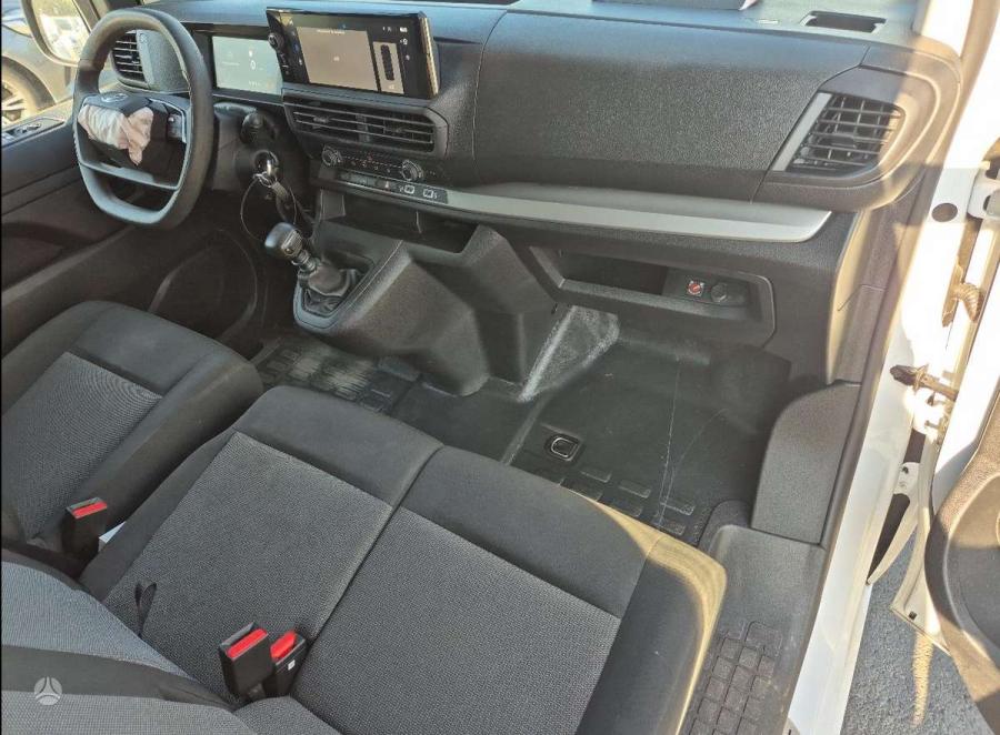 Balts Toyota Proace 2024 Klaipėda, ar dzinēja tilpumu 2.00 L un nobraukumu 73 tūkst. km par 6400 €, foto 6 vietnē AUTOMOTO.COM.LV