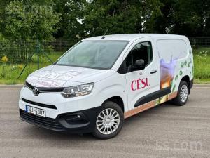 Balts Toyota Proace 2024 Cēsis, ar dzinēja tilpumu 1.50 L un nobraukumu 44 tūkst. km par 15000 €, foto  vietnē AUTOMOTO.COM.LV