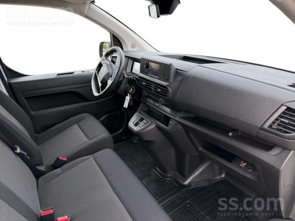 White Toyota Proace 2025 in Riga, with an engine capacity of 2.00 L and mileage of 27 thousand km for 34990 €, photo 6 on AUTOMOTO.COM.LV