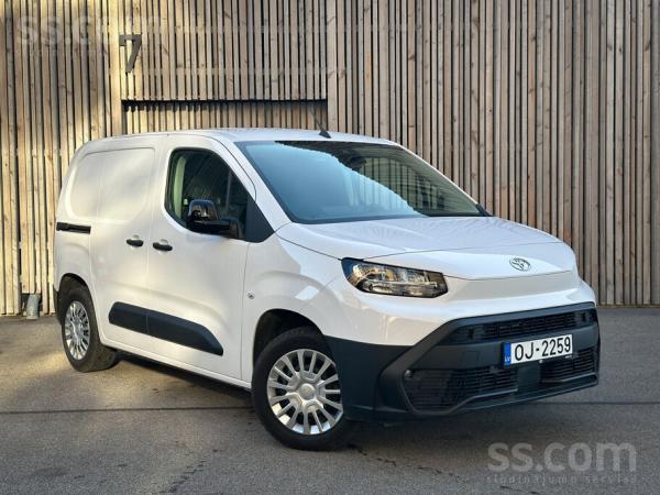 Balts Toyota Proace 2025 Rīga, ar dzinēja tilpumu 1.50 L un nobraukumu 6 tūkst. km par 15500 €, foto 1 vietnē AUTOMOTO.COM.LV