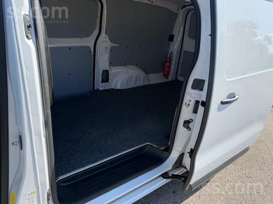 Белый Тойота Proace 2025 в Елгава, объемом двигателя 1.50 л и пробегом 5 тыс. км за 34900 €, фото 15 на AUTOMOTO.COM.LV