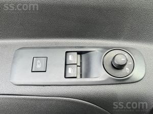 White Toyota Proace 2026 in Riga, with an engine capacity of 1.50 L and mileage of 23 thousand km for 21990 €, photo 19 on AUTOMOTO.COM.LV