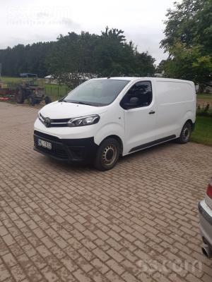 Balts Toyota Proace 2020 Rīga, ar dzinēja tilpumu 1.50 L un nobraukumu 92 tūkst. km par 9500 €, foto  vietnē AUTOMOTO.COM.LV