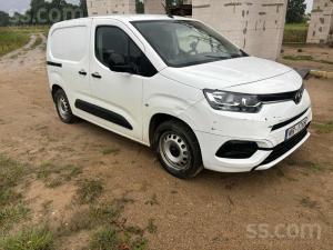 Balts Toyota Proace 2020 Rīga, ar dzinēja tilpumu 1.50 L un nobraukumu 87 tūkst. km par 5950 €, foto 3 vietnē AUTOMOTO.COM.LV