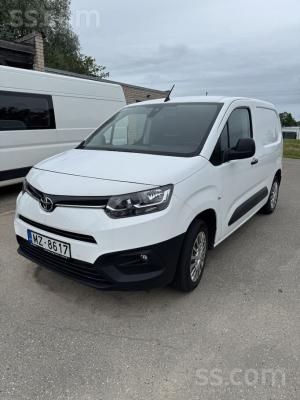 Balts Toyota Proace 2021 Madona, ar dzinēja tilpumu 1.50 L un nobraukumu 105 tūkst. km par 10500 €, foto  vietnē AUTOMOTO.COM.LV