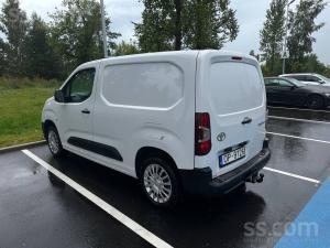 Balts Toyota Proace 2025 Rīga, ar dzinēja tilpumu 1.50 L un nobraukumu 32 tūkst. km par 15700 €, foto 6 vietnē AUTOMOTO.COM.LV