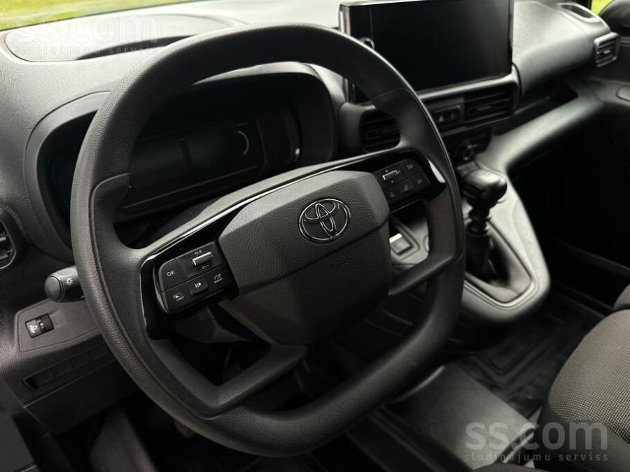 Balts Toyota Proace 2025 Rīga, ar dzinēja tilpumu 1.50 L un nobraukumu 32 tūkst. km par 15700 €, foto 11 vietnē AUTOMOTO.COM.LV