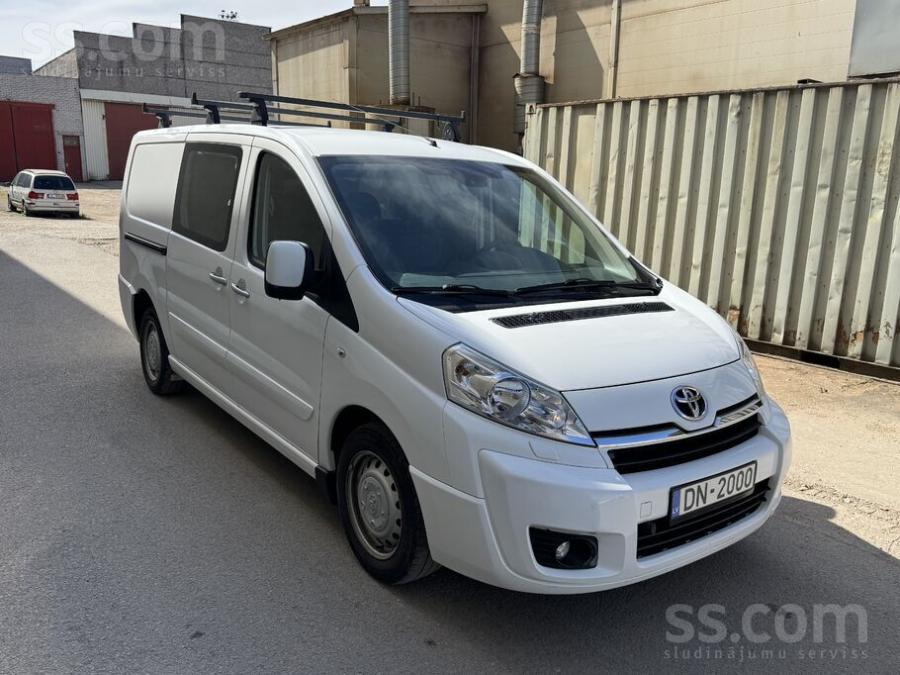 Balts Toyota Proace 2015 Rīga, ar dzinēja tilpumu 2.00 L un nobraukumu 109 tūkst. km par 8700 €, foto 12 vietnē AUTOMOTO.COM.LV