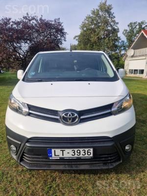 White Toyota Proace 2018 in Riga, with an engine capacity of 2.00 L and mileage of 201 thousand km for 8000 €, photo 3 on AUTOMOTO.COM.LV