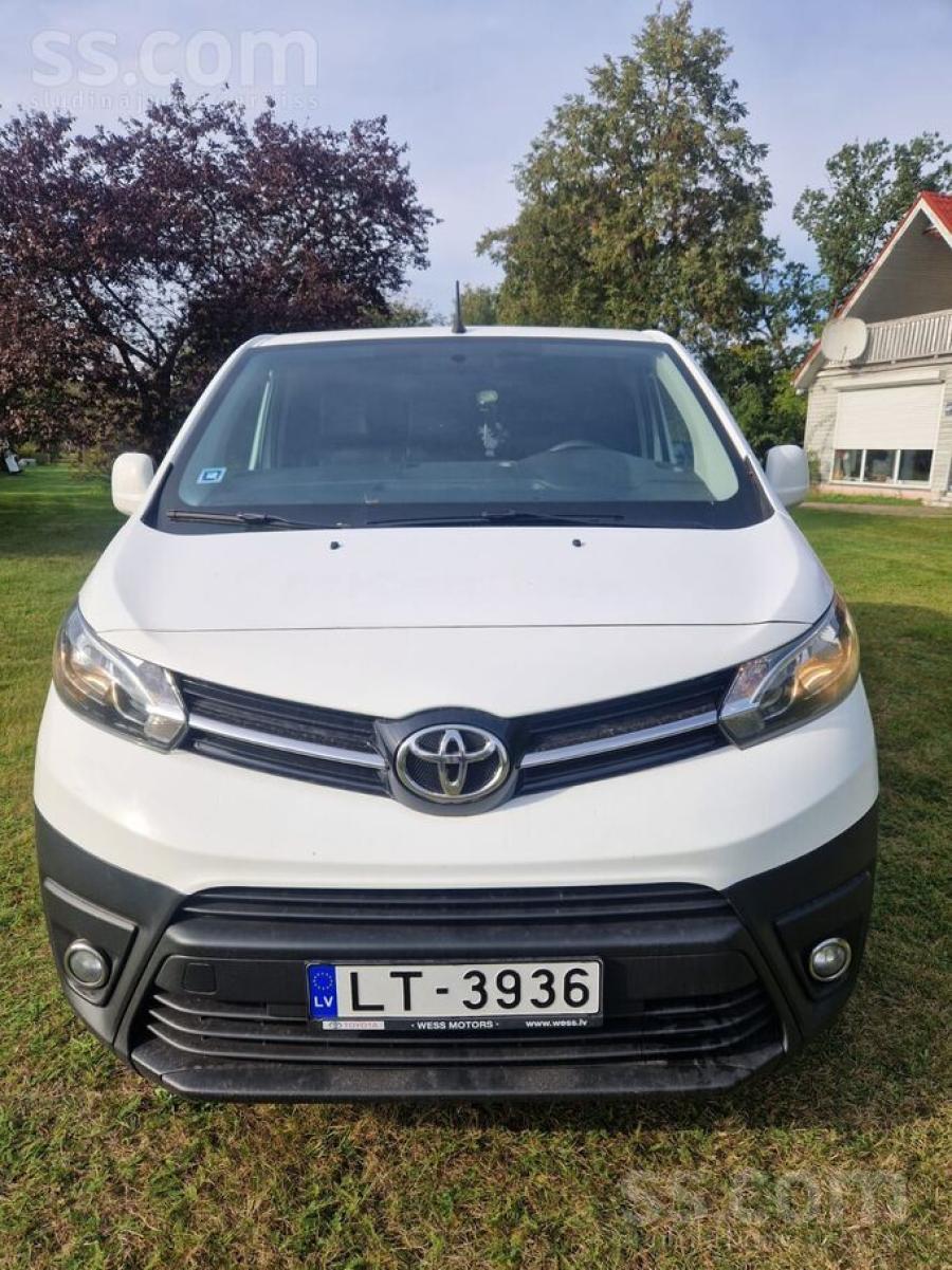 White Toyota Proace 2018 in Riga, with an engine capacity of 2.00 L and mileage of 201 thousand km for 8000 €, photo 3 on AUTOMOTO.COM.LV