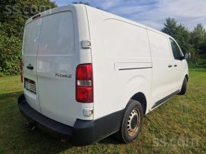 White Toyota Proace 2018 in Riga, with an engine capacity of 2.00 L and mileage of 201 thousand km for 8000 €, photo 6 on AUTOMOTO.COM.LV