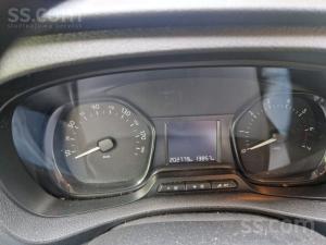 White Toyota Proace 2018 in Riga, with an engine capacity of 2.00 L and mileage of 201 thousand km for 8000 €, photo 9 on AUTOMOTO.COM.LV