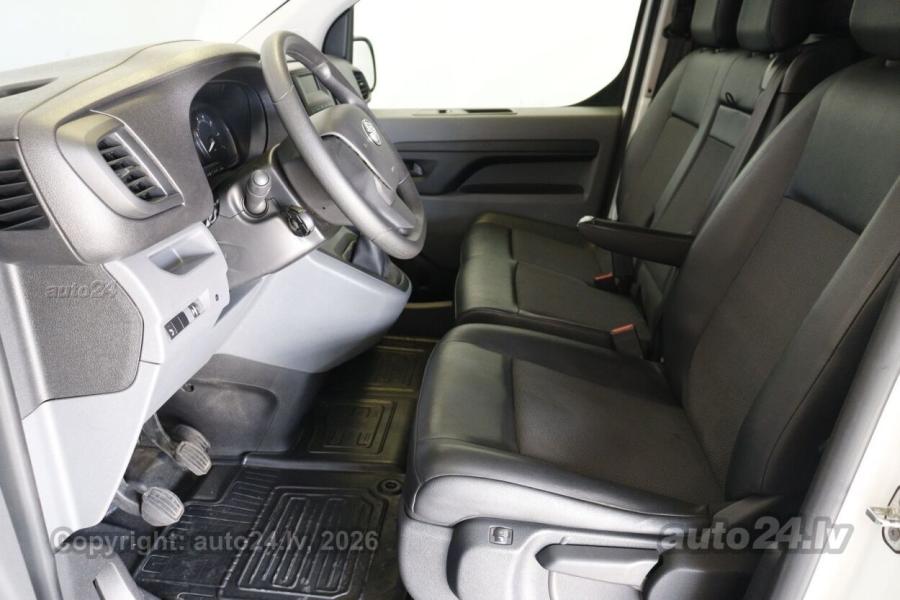 Balts Toyota Proace 2022 Tallina, ar dzinēja tilpumu 2.00 L un nobraukumu 140 tūkst. km par 16990 €, foto 8 vietnē AUTOMOTO.COM.LV