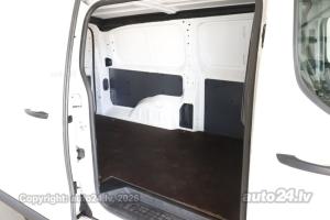 Balts Toyota Proace 2022 Tallina, ar dzinēja tilpumu 2.00 L un nobraukumu 140 tūkst. km par 16990 €, foto 12 vietnē AUTOMOTO.COM.LV