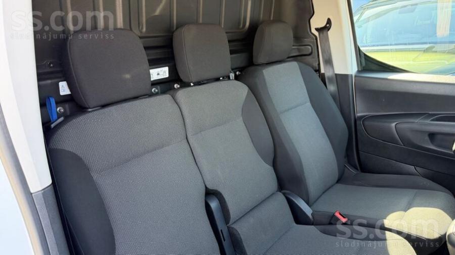 Balts Toyota Proace 2022 Rīga, ar dzinēja tilpumu 1.50 L un nobraukumu 59 tūkst. km par 14400 €, foto 8 vietnē AUTOMOTO.COM.LV