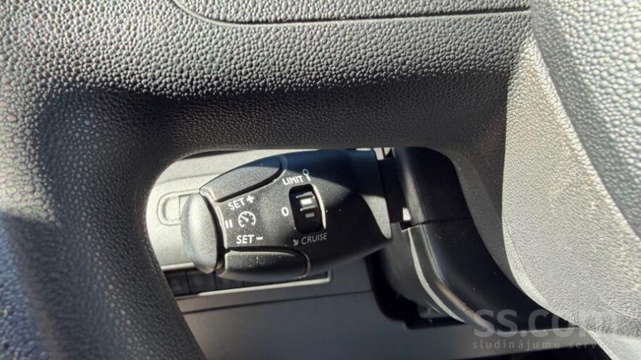Balts Toyota Proace 2022 Rīga, ar dzinēja tilpumu 1.50 L un nobraukumu 59 tūkst. km par 14400 €, foto 10 vietnē AUTOMOTO.COM.LV