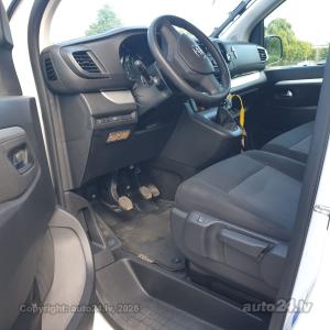 White Toyota Proace 2022 in Tallinn, with an engine capacity of 1.50 L and mileage of 46 thousand km for 22000 €, photo 7 on AUTOMOTO.COM.LV