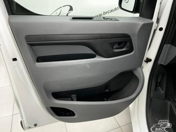 White Toyota Proace 2021 in Avizieniai, with an engine capacity of 2.00 L and mileage of 113 thousand km for 13500 €, photo 7 on AUTOMOTO.COM.LV