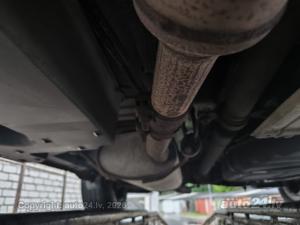 Beige Toyota RAV4 2007 in Riga, with an engine capacity of 2.00 L and mileage of 120 thousand km for 8000 €, photo 10 on AUTOMOTO.COM.LV