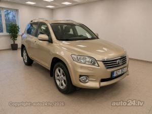 Beige Toyota RAV4 2011 in Tartu, with an engine capacity of 2.00 L and mileage of 224 thousand km for 7980 €, photo  on AUTOMOTO.COM.LV