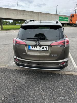Beige Toyota RAV4 2017 in Tartu, with an engine capacity of 2.00 L and mileage of 72 thousand km for 17900 €, photo 20 on AUTOMOTO.COM.LV