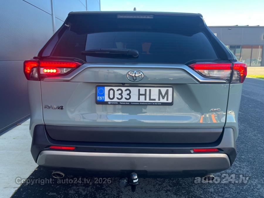 Smilšu krāsa Toyota RAV4 2022 Tallina, ar dzinēja tilpumu 2.00 L un nobraukumu 65 tūkst. km par 26950 €, foto 6 vietnē AUTOMOTO.COM.LV