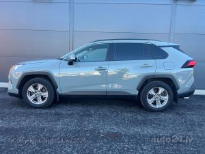 Smilšu krāsa Toyota RAV4 2022 Tallina, ar dzinēja tilpumu 2.00 L un nobraukumu 65 tūkst. km par 26950 €, foto 9 vietnē AUTOMOTO.COM.LV