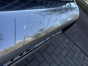 Black Toyota RAV4 2001 in Riga, with an engine capacity of 2.00 L and mileage of 304 thousand km for 2990 €, photo 7 on AUTOMOTO.COM.LV