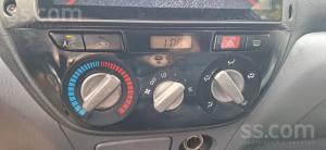 Black Toyota RAV4 2002 in Daugavpils, with an engine capacity of 2.00 L and mileage of 342 thousand km for 1550 €, photo 17 on AUTOMOTO.COM.LV
