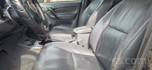 Black Toyota RAV4 2002 in Daugavpils, with an engine capacity of 2.00 L and mileage of 342 thousand km for 1550 €, photo 19 on AUTOMOTO.COM.LV