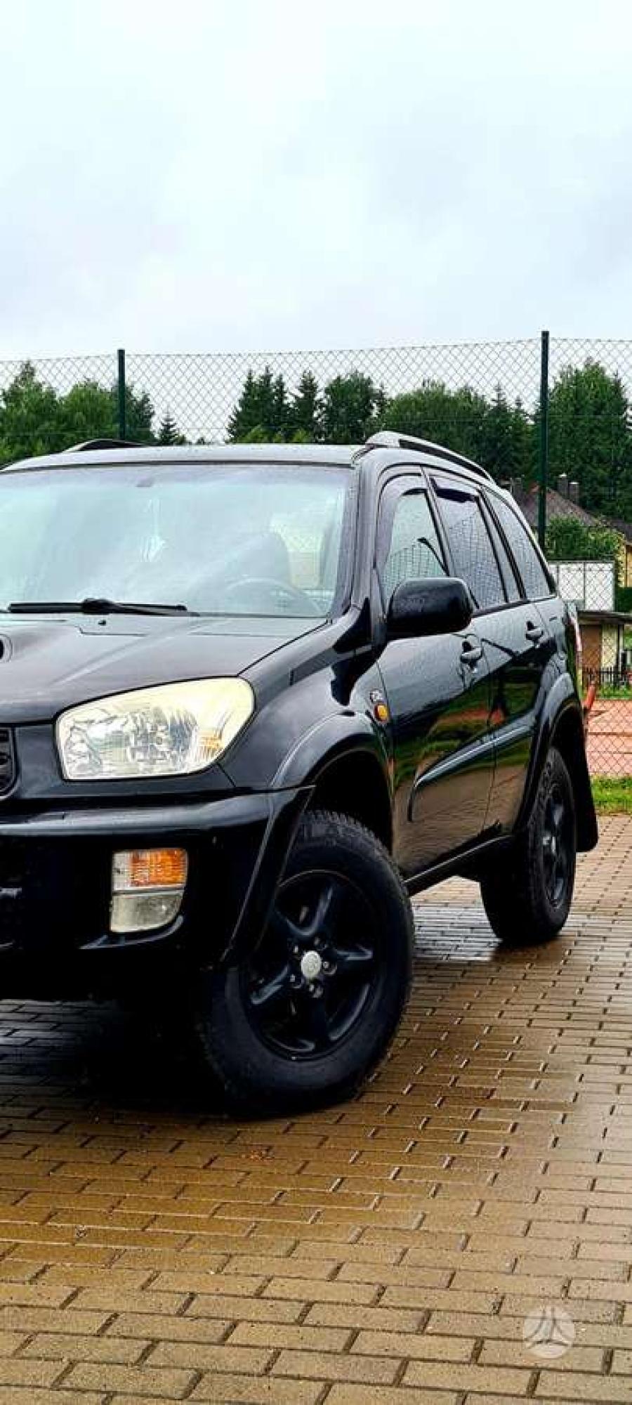 Melns Toyota RAV4 2003 Viļņa, ar dzinēja tilpumu 2.00 L un nobraukumu 280 tūkst. km par 4300 €, foto 12 vietnē AUTOMOTO.COM.LV