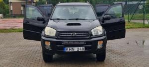 Melns Toyota RAV4 2003 Viļņa, ar dzinēja tilpumu 2.00 L un nobraukumu 280 tūkst. km par 4300 €, foto 16 vietnē AUTOMOTO.COM.LV