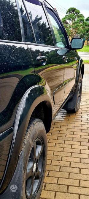 Melns Toyota RAV4 2003 Viļņa, ar dzinēja tilpumu 2.00 L un nobraukumu 280 tūkst. km par 4300 €, foto 26 vietnē AUTOMOTO.COM.LV