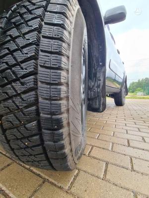 Melns Toyota RAV4 2003 Viļņa, ar dzinēja tilpumu 2.00 L un nobraukumu 280 tūkst. km par 4300 €, foto 36 vietnē AUTOMOTO.COM.LV